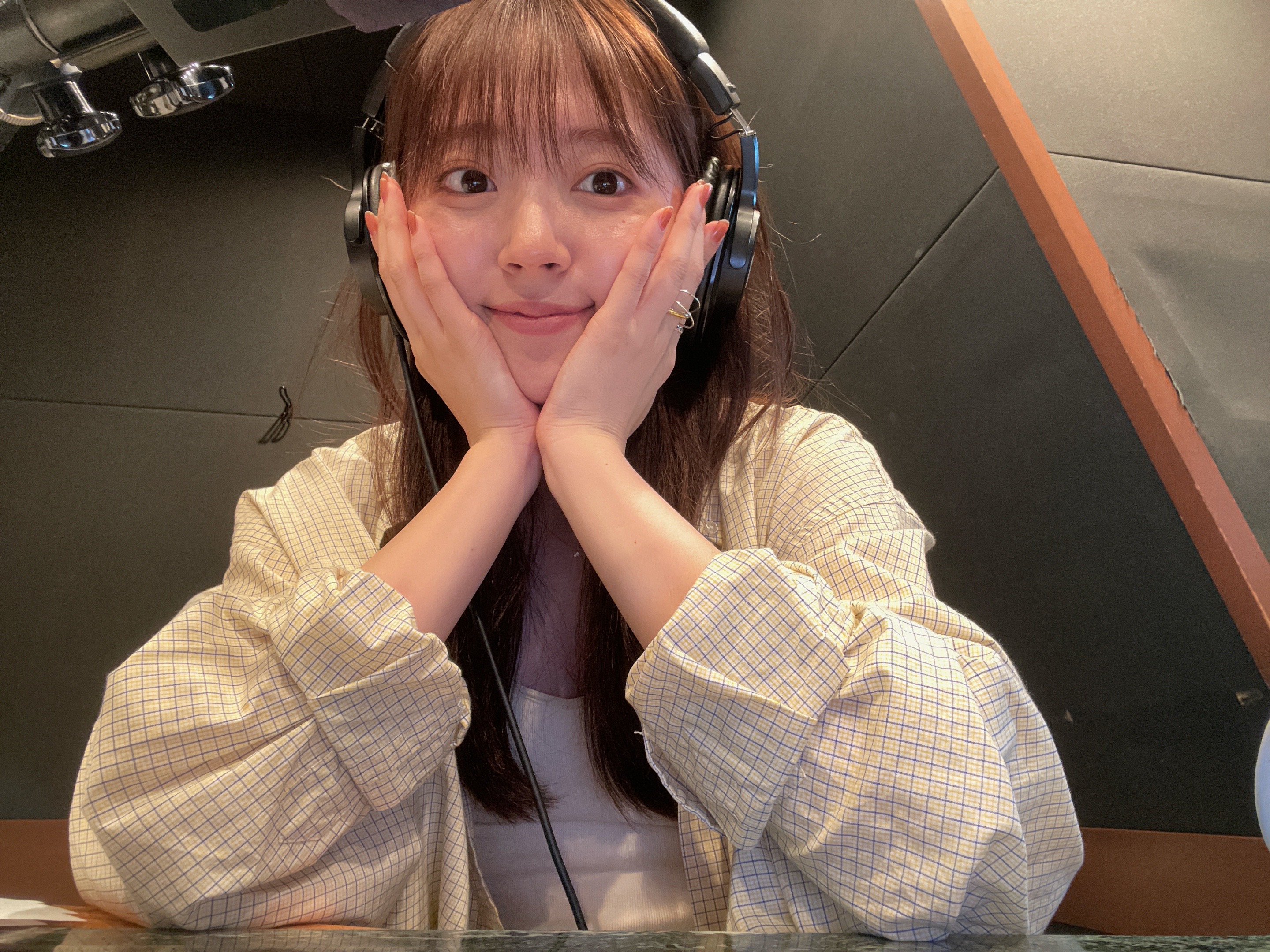 鈴木愛理のEasy To Smile|#104 まだまだEasy To Smile（アフタートーク）ハロプロ25周年LIVEの話・・・|AuDee（オーディー） | 音声コンテンツプラットフォーム