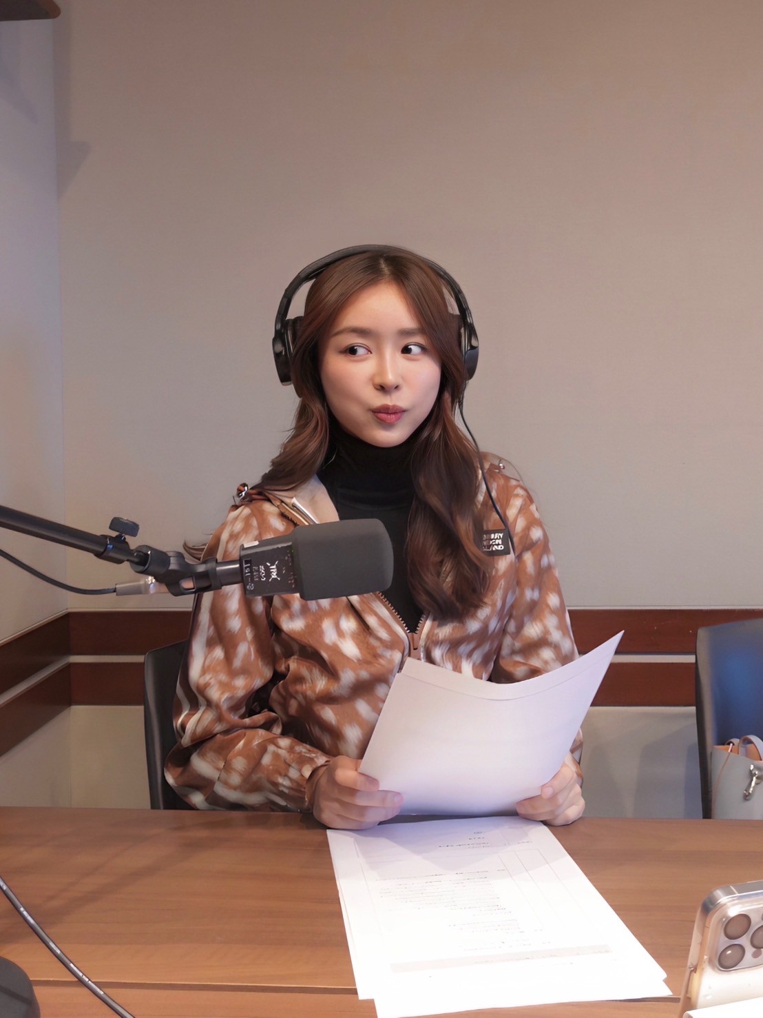 明治フラクトオリゴ糖 presents 加治ひとみ EYES to Beauty|#54 キャリア形成のカギは・・・？|AuDee（オーディー） | 音声コンテンツプラットフォーム