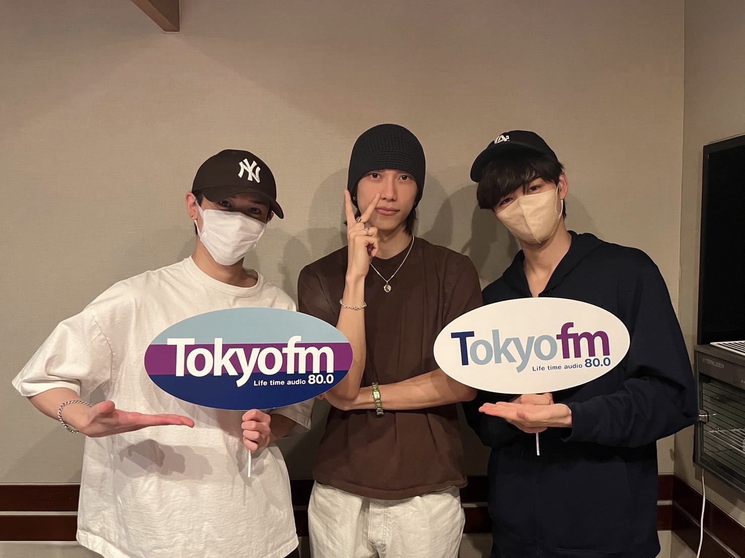 From INI|#89【アイスのコーン & エアコンのカビ】私、今お祭り中です|AuDee（オーディー） | 音声コンテンツプラットフォーム