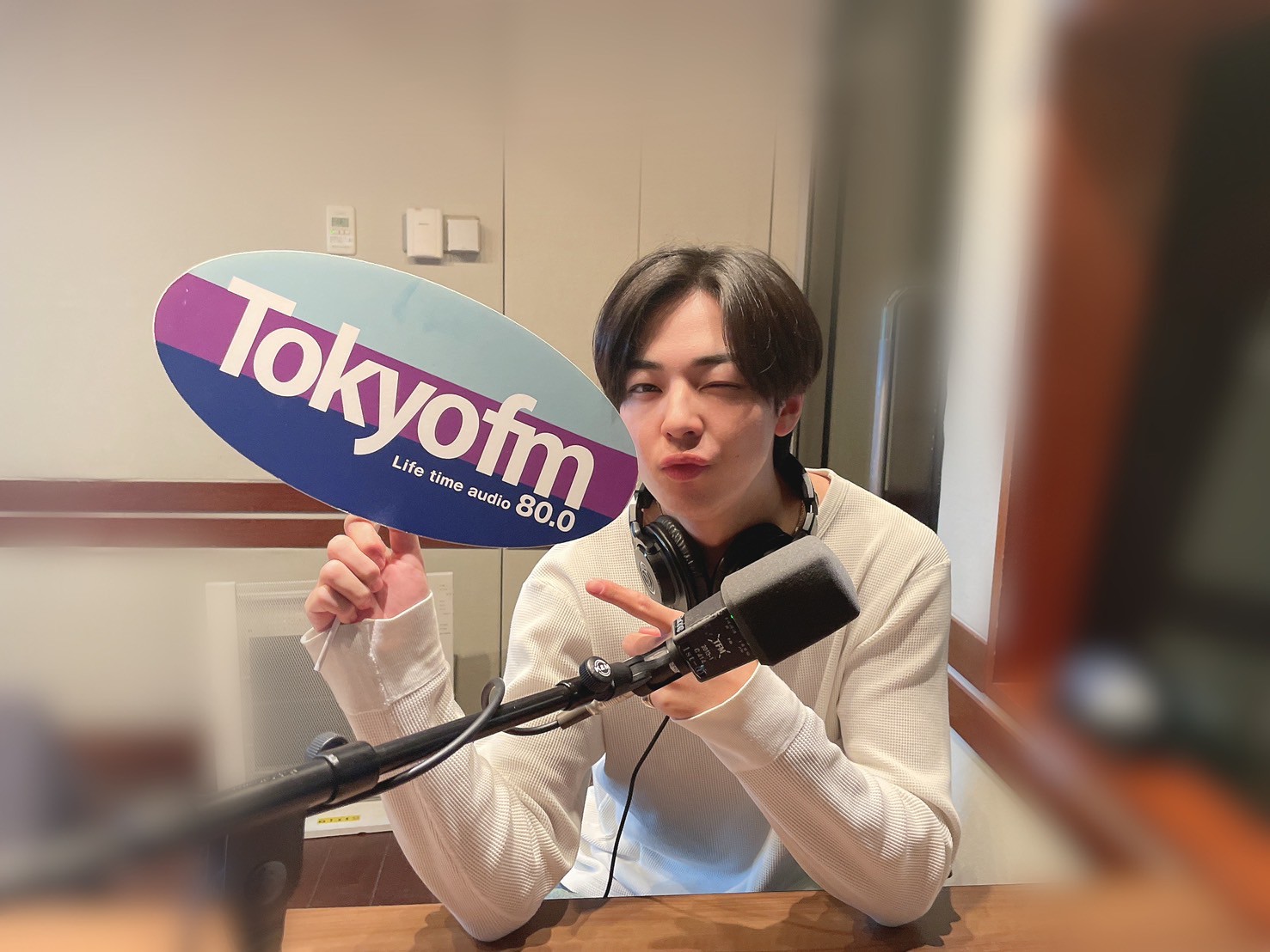 BLACK IRISのビースラッシュラジオ|#122 突然の卒業証書授与式で西原竜平を送り出すオープニングからスタート|AuDee（オーディー） | 音声コンテンツプラットフォーム