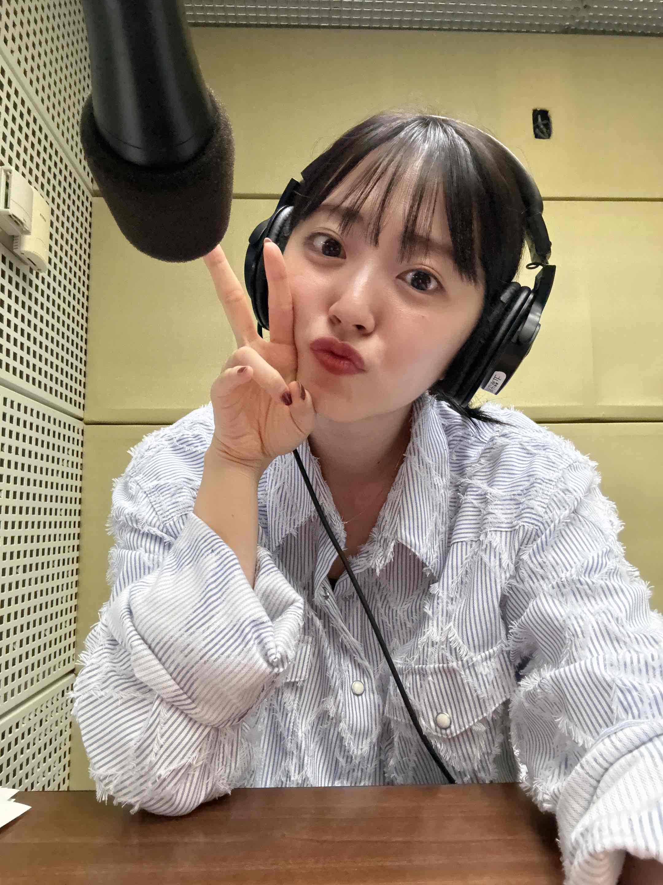 鈴木愛理のEasy To Smile|#147まだまだEasy To Smile（アフタートーク)今回はイジスマで話しきれなかったロンドン旅行の話|AuDee（オーディー） | 音声コンテンツ ...