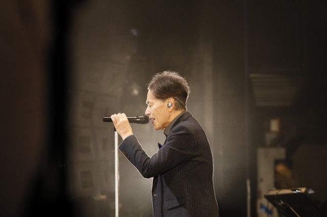 SING LIKE TALKING 佐藤竹善のアンダンテ|稲垣潤一さんシリーズの完結編 ～シンガーとしてのスタート、そしてデビューへ～|AuDee（オーディー） | 音声コンテンツプラットフォーム