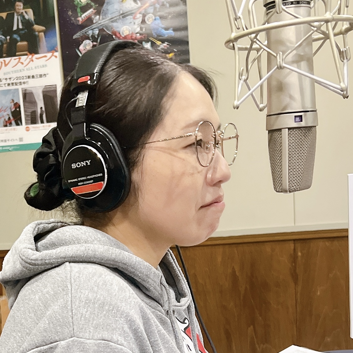 丸顔たちは、きょうも空腹|2025年4月のAuDeeオリジナルコンテンツ|AuDee（オーディー） | 音声コンテンツプラットフォーム