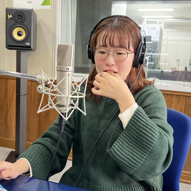 丸顔たちは、きょうも空腹|第113回放送後記（2025年11月29日）|AuDee（オーディー） | 音声コンテンツプラットフォーム